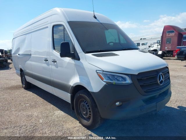 2024 MERCEDES-BENZ SPRINTER 2500 | Extended Cargo Van