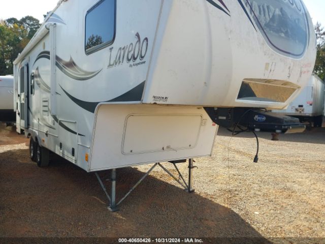 2011 KEYSTONE LAREDO | 4YDF26523BE602542