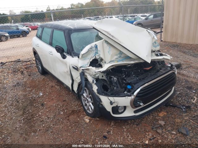 2017 MINI CLUBMAN Wagon | WMWLN5C53H2E32617