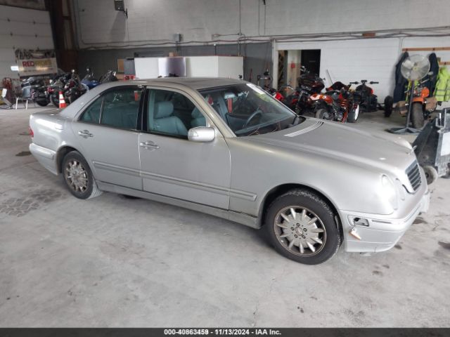 2001 MERCEDES-BENZ E 320 | Sedan