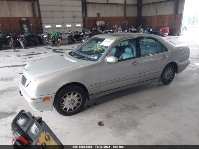 2001 MERCEDES-BENZ E 320 | Sedan