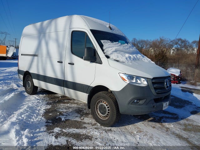 2021 MERCEDES-BENZ SPRINTER 1500 | Cargo Van