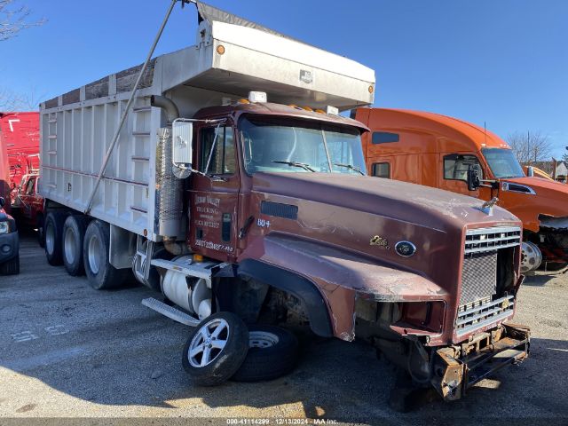 2000 MACK 700 | STRAIGHT TRUCK