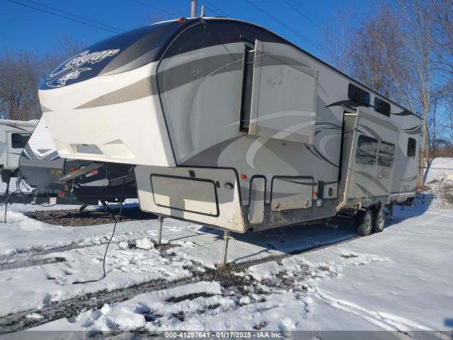 2016 KEYSTONE CAMPER