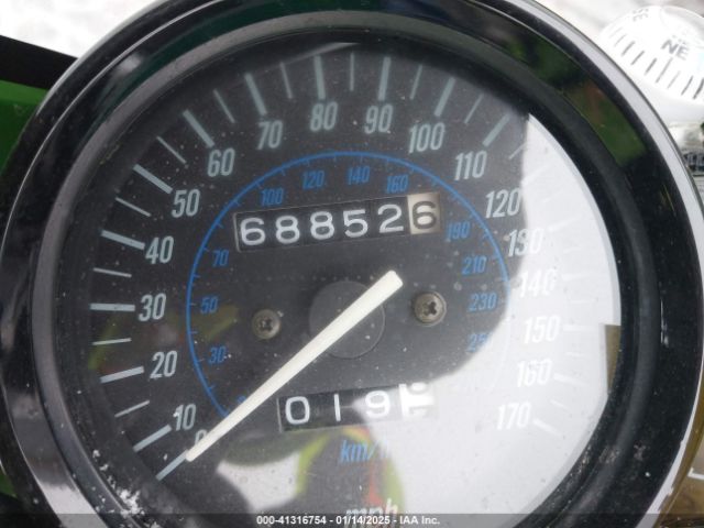 2001 KAWASAKI ZR1200 | TRADITIONAL