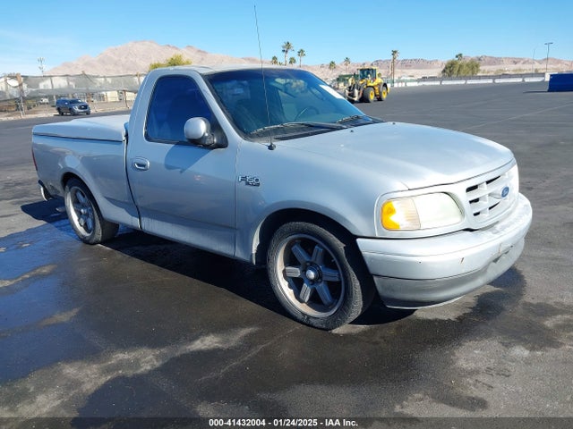 2002 FORD F-150 | Regular Cab Styleside