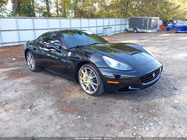 Salvage, Wrecked Vehicles Auctions Online | 2013 FERRARI CALIFORNIA For ...